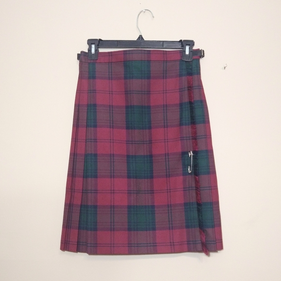 Murry Brothers of Hawick Scotland | Skirts | Murray Brother Of Hawick ...